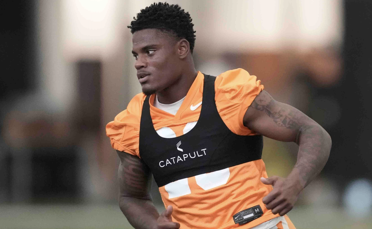 Joey Aguilar was named the Tennessee Vols' starting quarterback; Boo ...