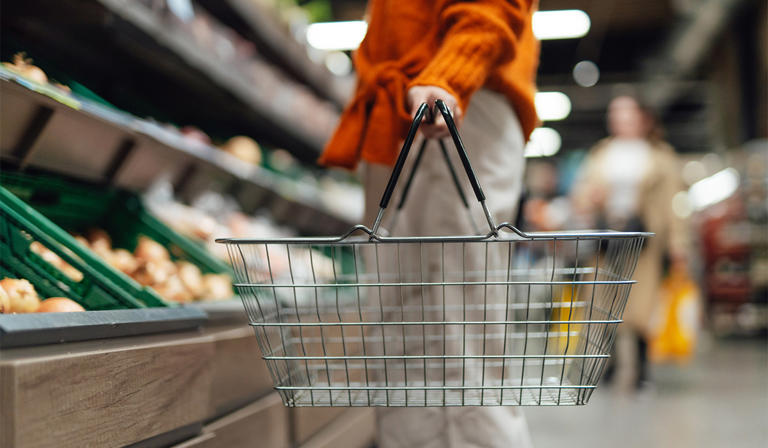 Rising grocery costs push consumers to rethink shopping habits