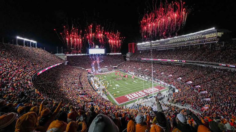 The Ultimate Weekly 2025 College Football Road Trip