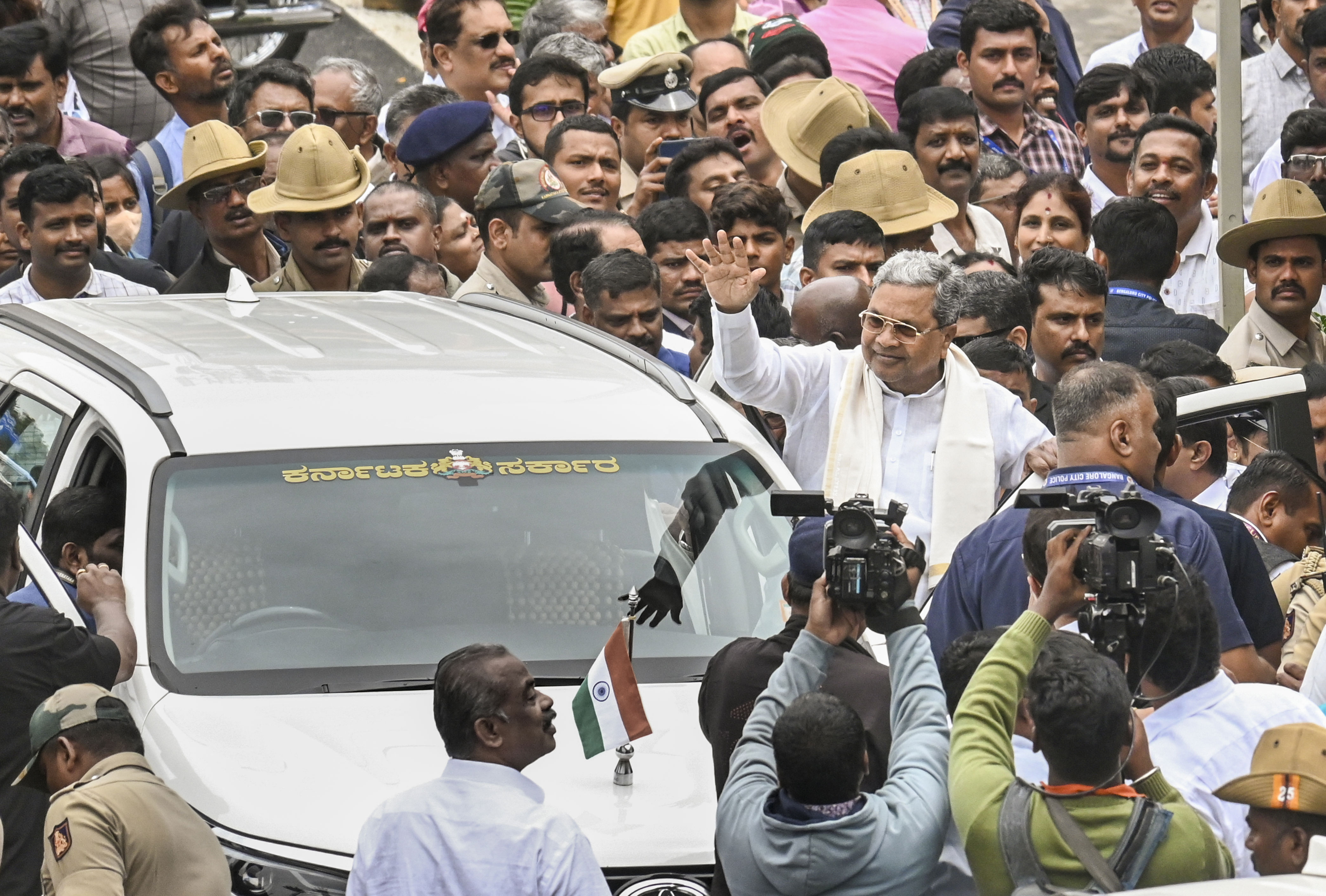 Karnataka CM inaugurates new Hebbal flyover loop in Bengaluru