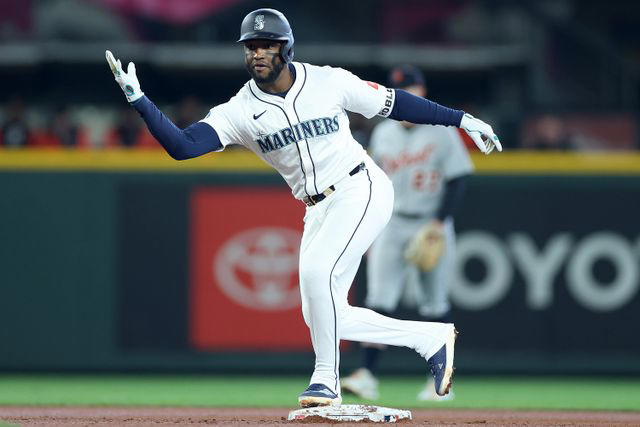 Seattle Mariners Star Victor Robles Ejected After Throwing Bat at ...