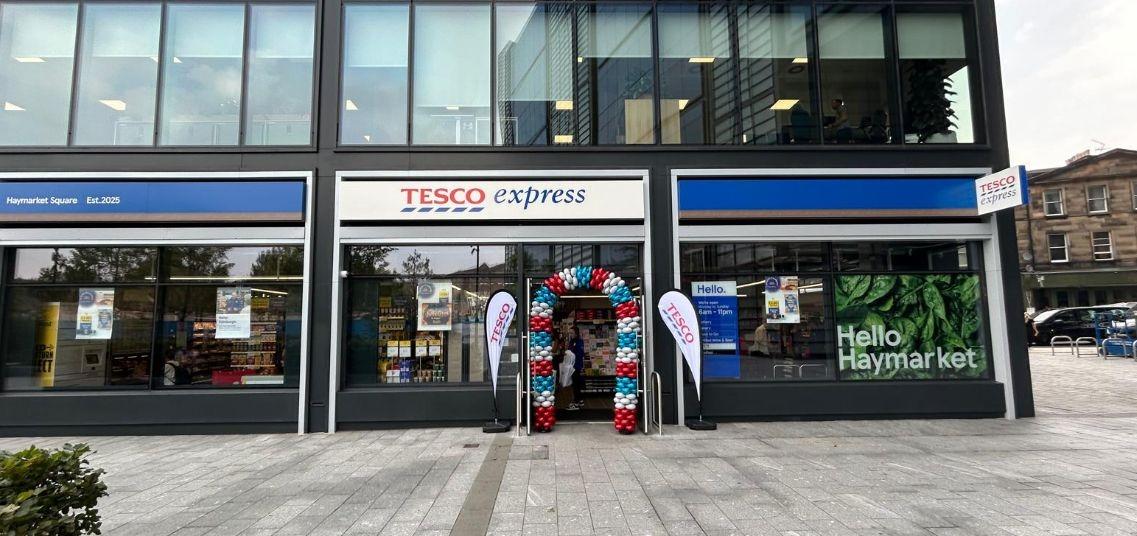 New Tesco Express store opens in Edinburgh city centre