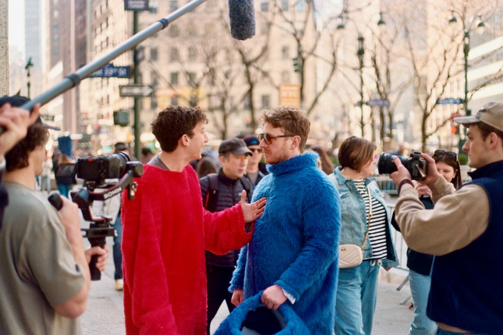 Barstool Sports Steps Into Sitcom World With First Scripted Series ‘Les ...