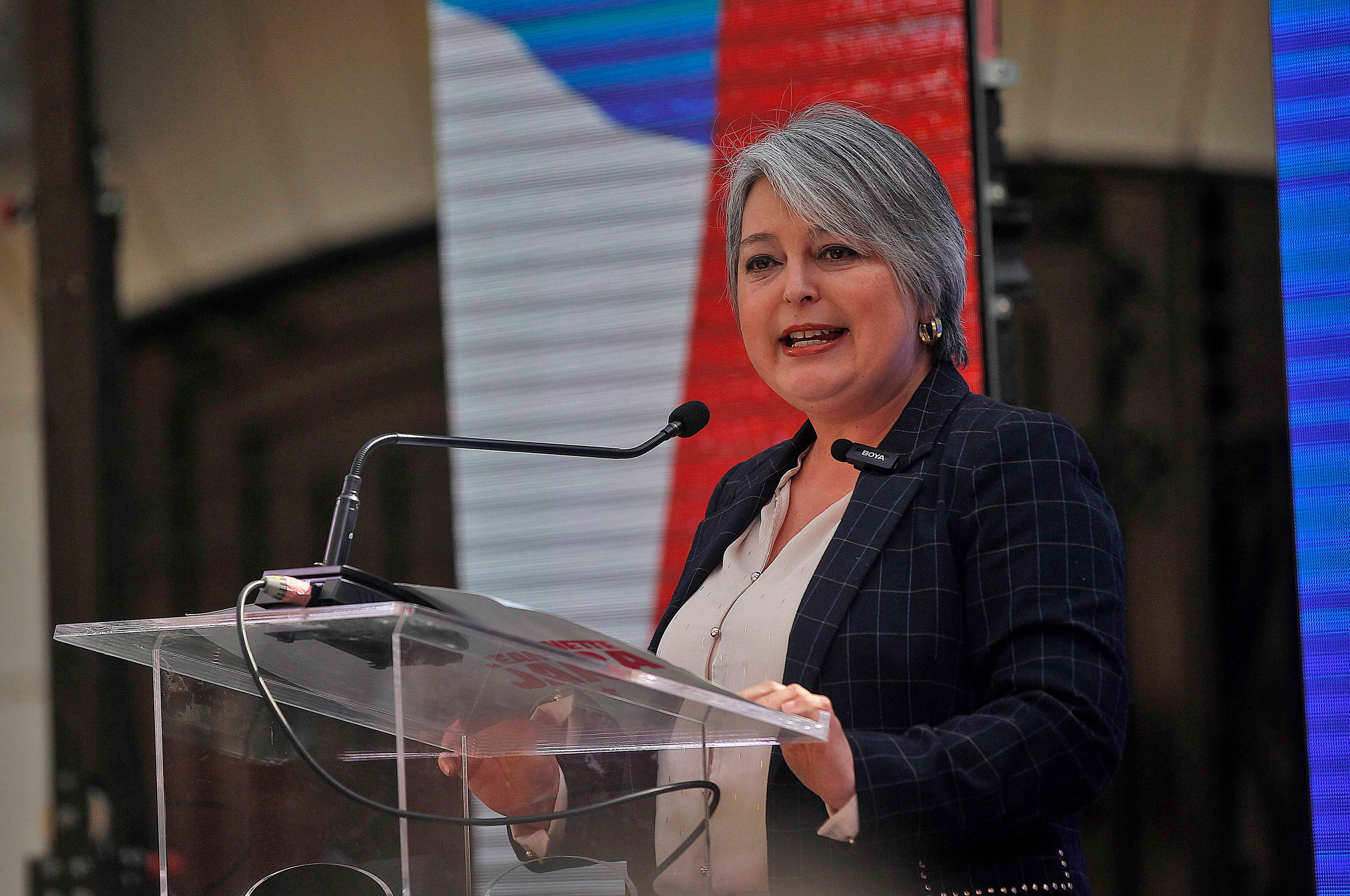 Jara se suma al debate por ajuste presupuestario en seguridad y Gores ...