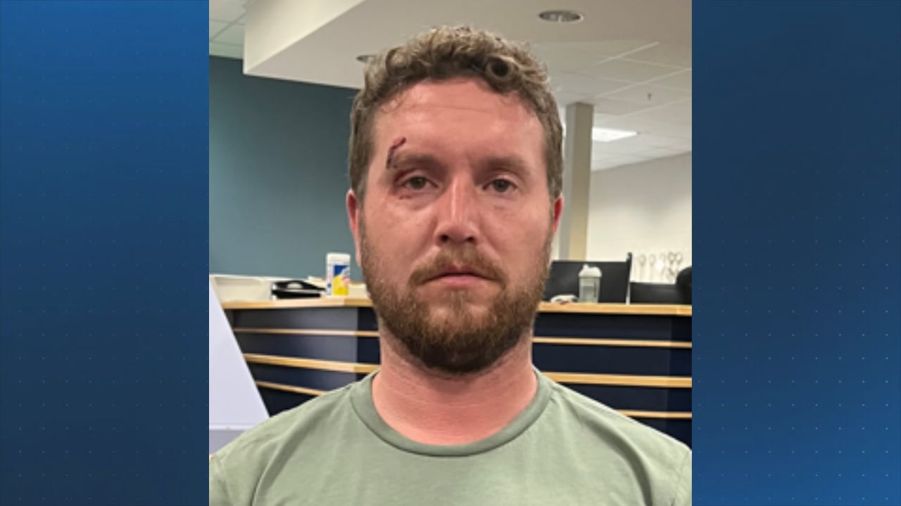 Mass. man facing DUI charges after driving wrong way on I-93 in NH