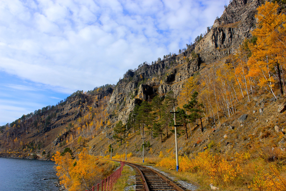 15 Facts About Famous Train Routes