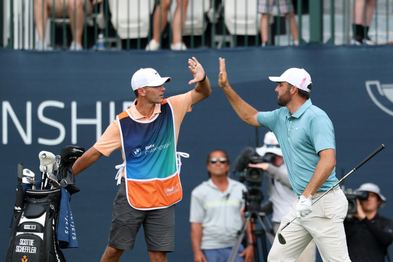 Scottie Scheffler Praises Stand-In Caddie, Sends Best to Ted Scott's Family