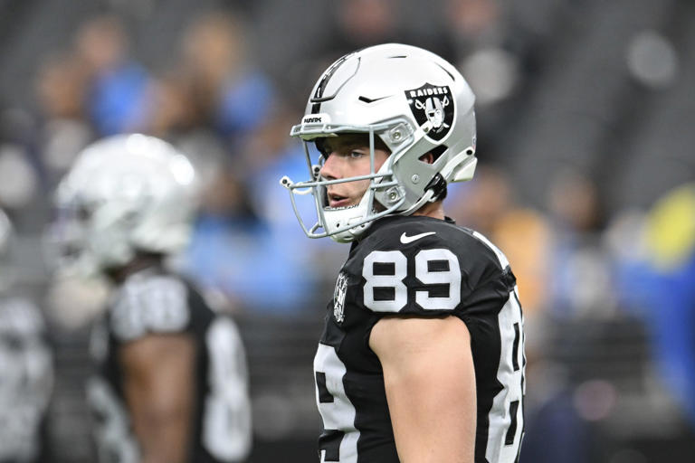 NFL Insider Says Colts Rookie Can be as Good as Brock Bowers