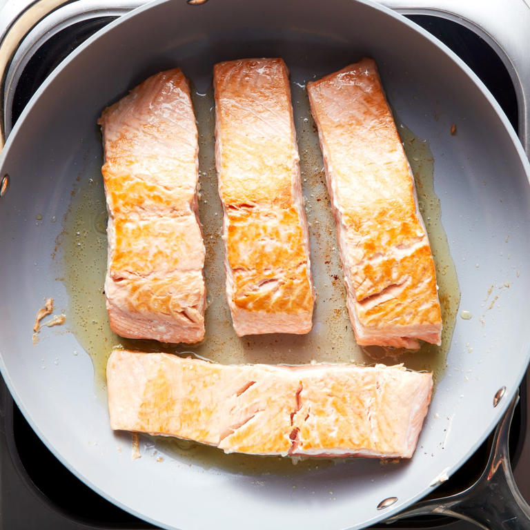 Honey-Garlic Glazed Salmon Is The Weeknight Dinner We Keep Coming Back To