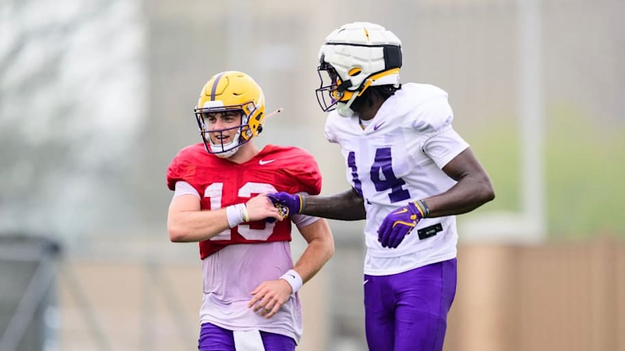 LSU Football Quarterback Suffers Injury Ahead of Week 1 Matchup at Clemson