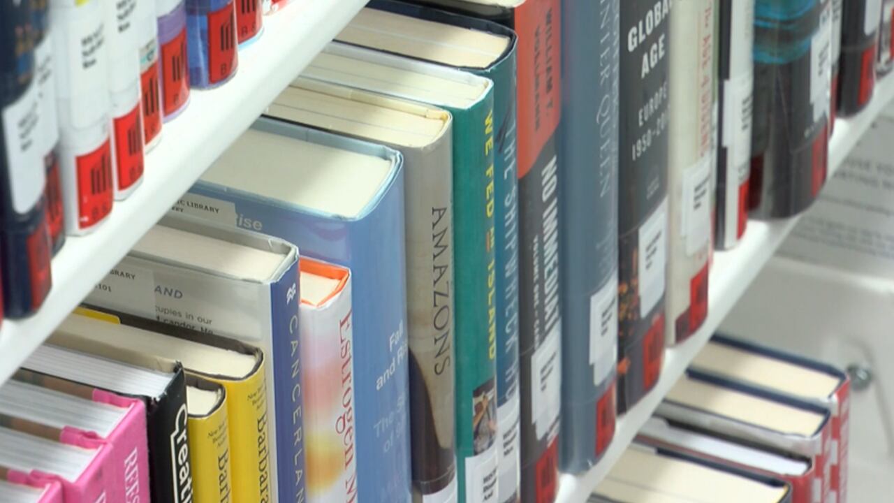 Lincoln City Libraries receives grant to expand tech program