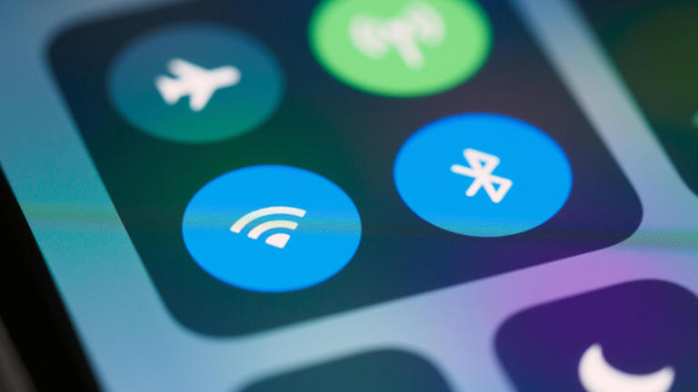Experts warn the internet could crash hard, and you’d better be ready