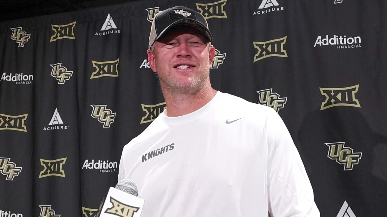 Everything Scott Frost said about the QB battle, team health & more