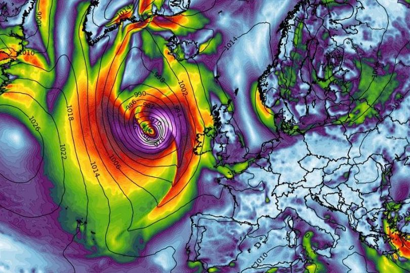 Ireland weather: Hurricane Erin latest as Met Eireann gives exact date ...