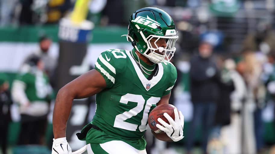 The Ultimate Fantasy Football Bust Lineup Featuring Breece Hall And ...