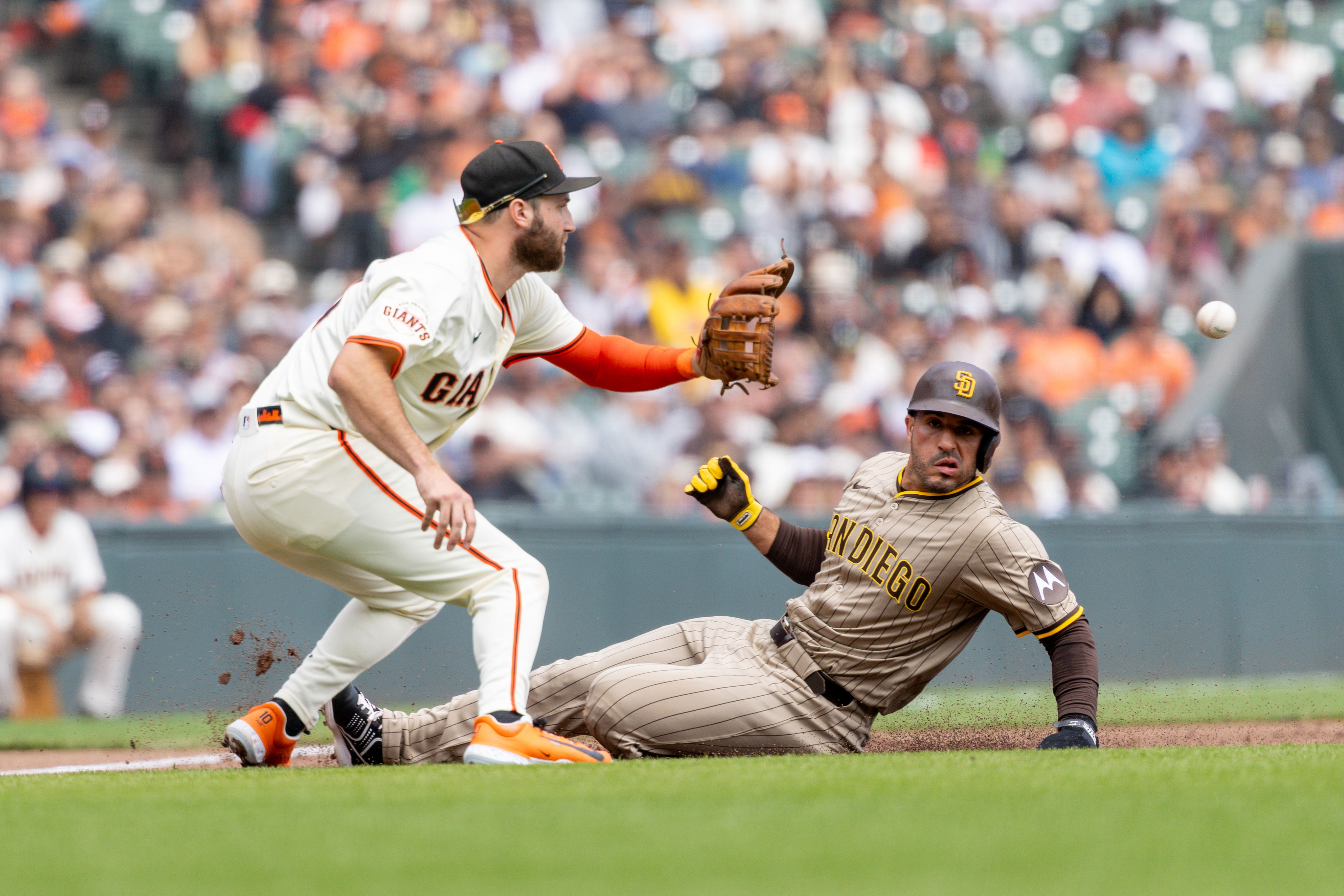 Series Preview: the Giants have a chance to scare the Padres