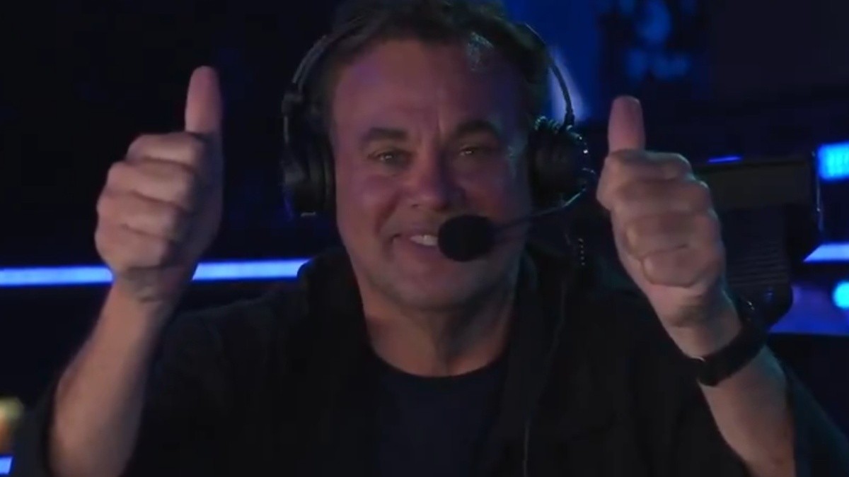 "La mejor boxeadora"; David Faitelson elogia a Alana Flores por su ...