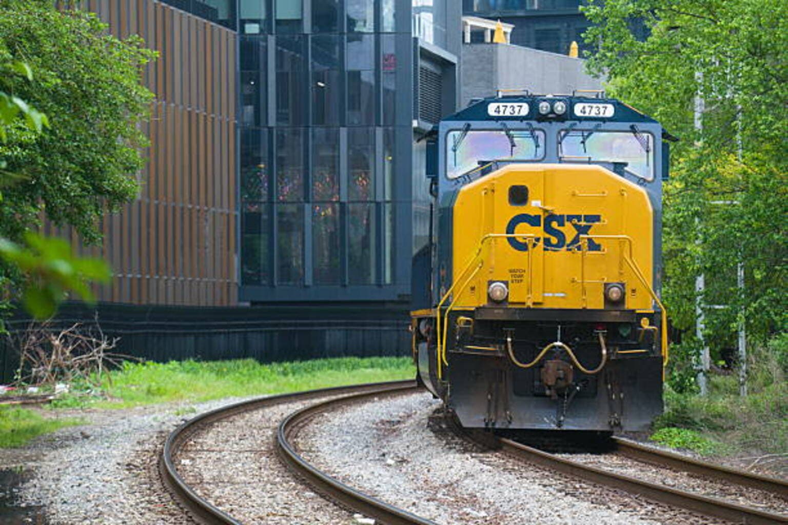 CSX sees ratings cut at BMO Capital with M&A premium seen as priced in