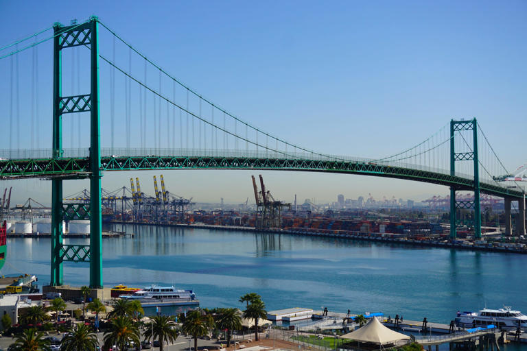 Road closures announced near Vincent Thomas Bridge