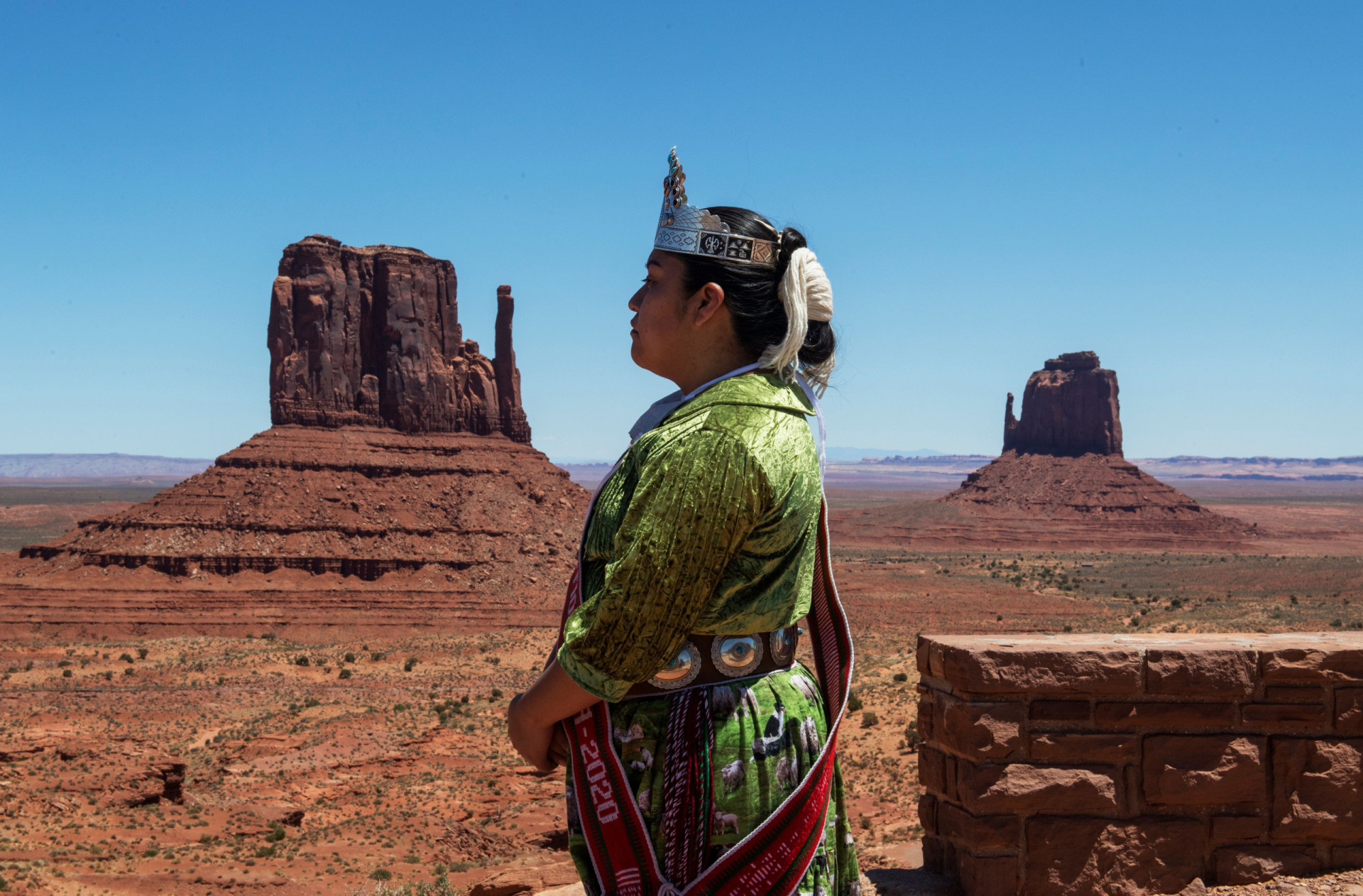 The largest Native American reservations in the US