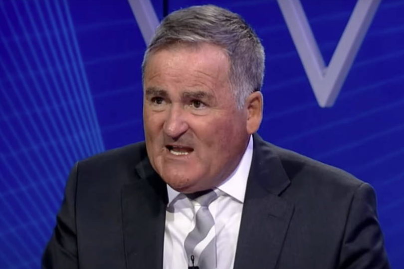 Richard Keys blasts Arsenal after Man Utd controversy – 'They get away ...