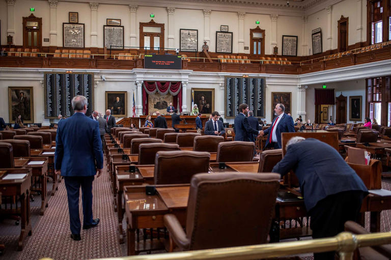 Texas House Democrats return to the state as GOP pushes ahead with ...