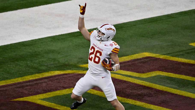 Kansas State vs. Iowa State early football picks: What the oddsmakers say