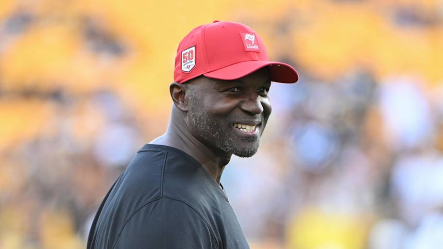 Todd Bowles praises second-year Buccaneers edge rusher after Steelers game
