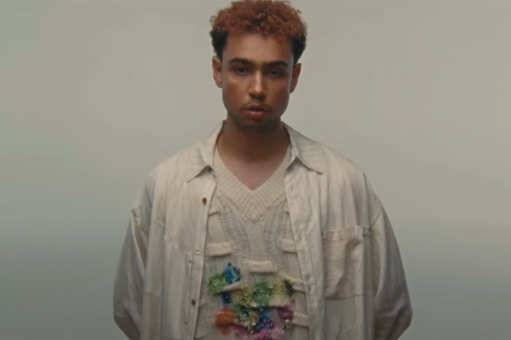 Watch Archie Madekwe Perform ‘Love and Obsession' in Exclusive Clip ...