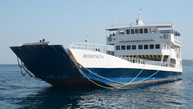 Χαλκιδική: Βλάβη σε πλοίο με 144 επιβάτες - Απαγόρευση απόπλου από το ...