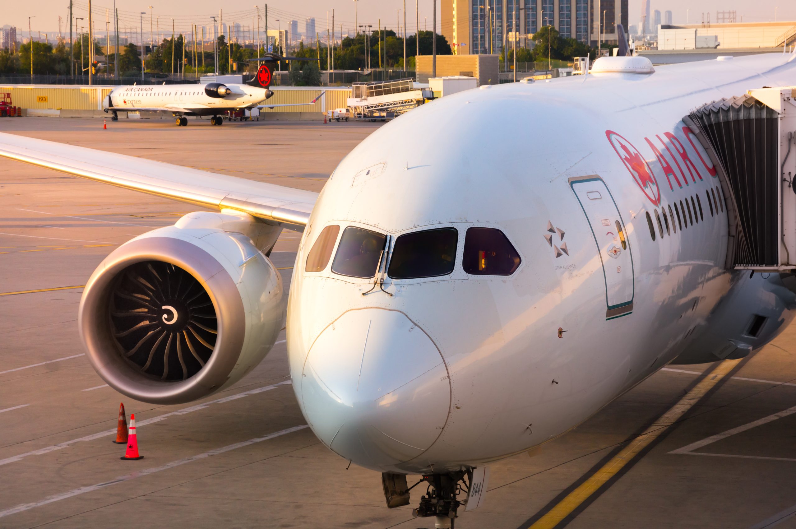 19 Hidden Details In 'Friends' We Overlooked