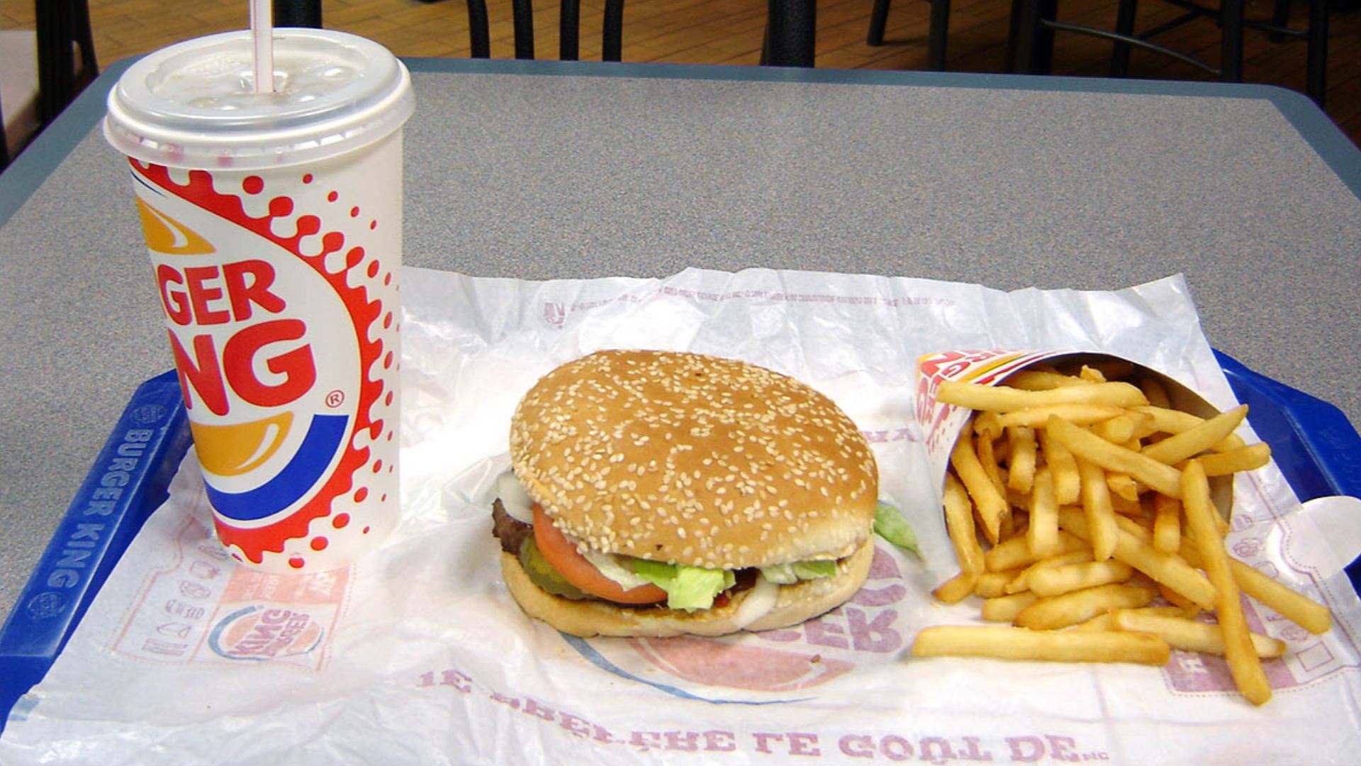 The 10 Longest-Standing Fast-Food Menu Items & 10 That Were Short-Lived