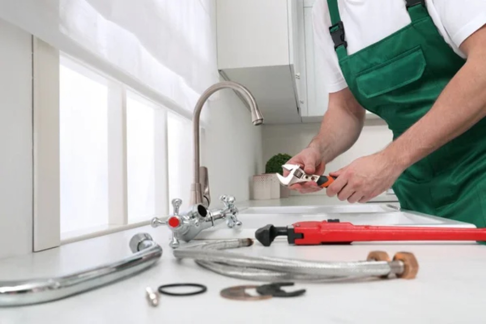 15 Essential Plumbing Maintenance Tips For Homeowners