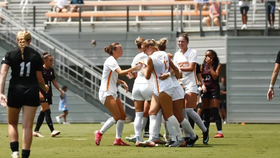 Knoxville native sets Lady Vols soccer record with 5-goal outburst