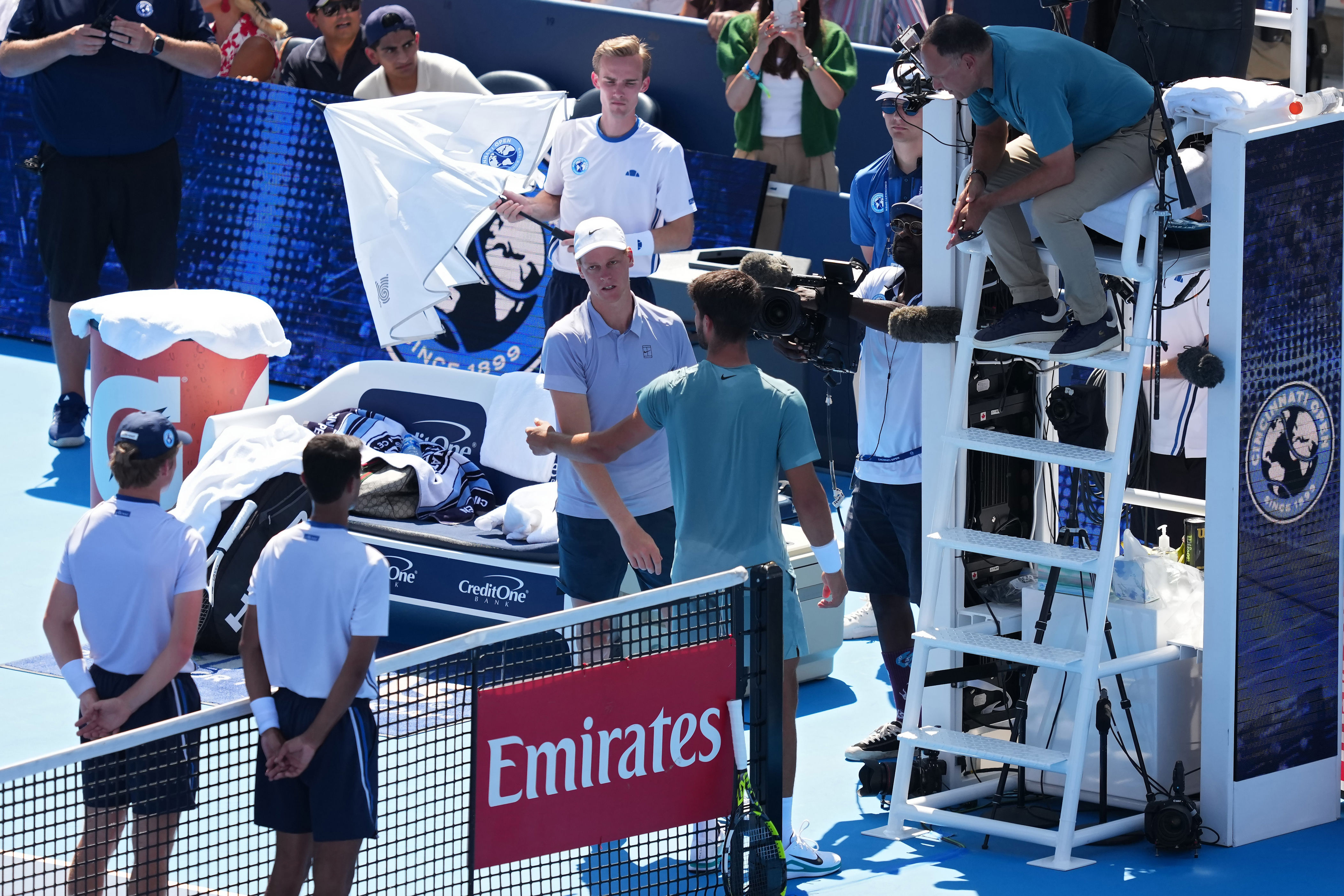 Jannik Sinner provides update after sudden Cincinnati Open final retirement