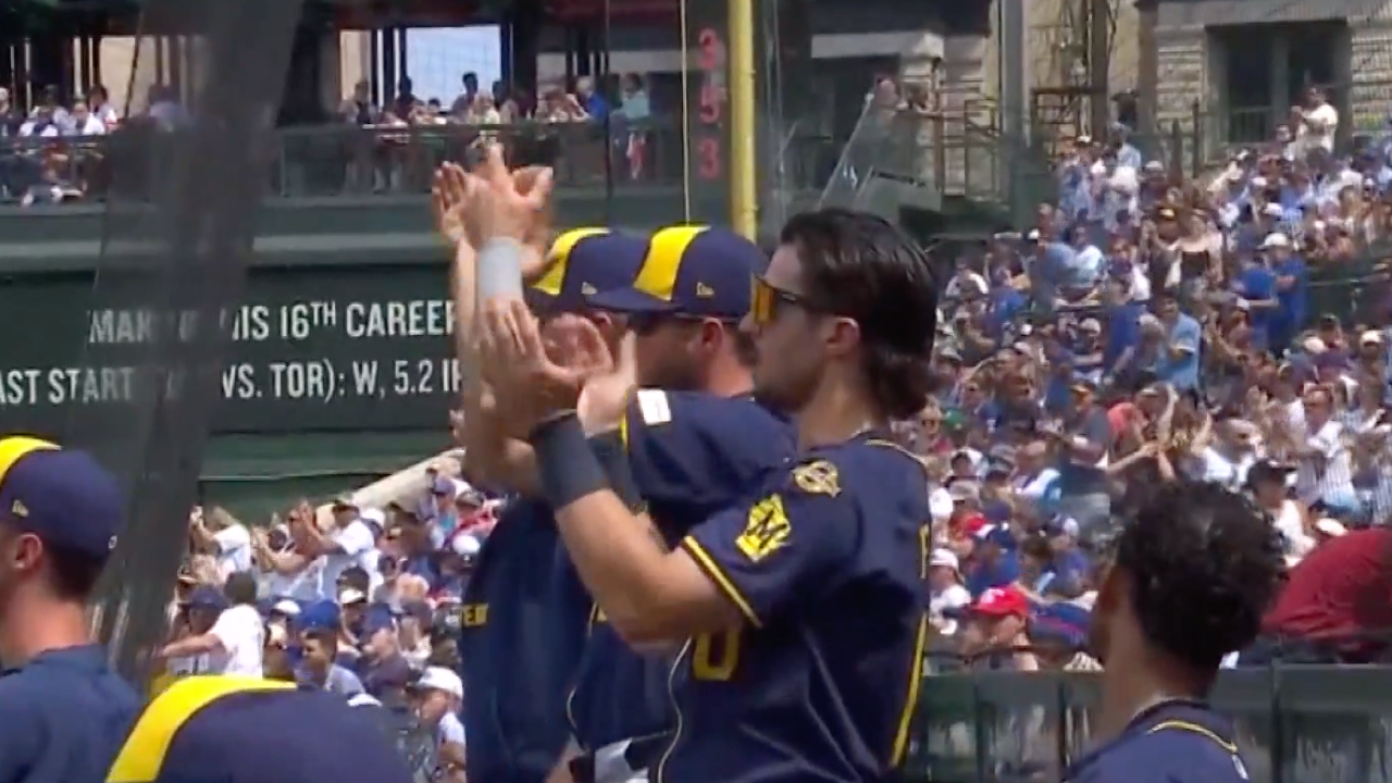 Brewers win first game in five-game series against Cubs