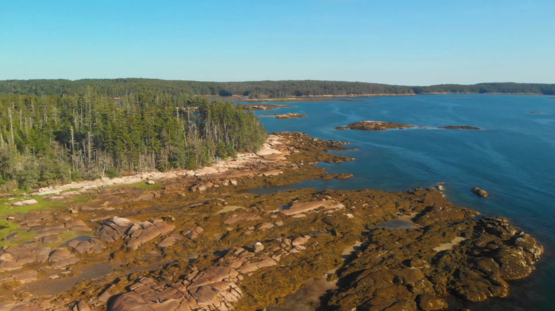 Maine's Unique, Serene Island With Natural Art Pieces Is A Quiet ...
