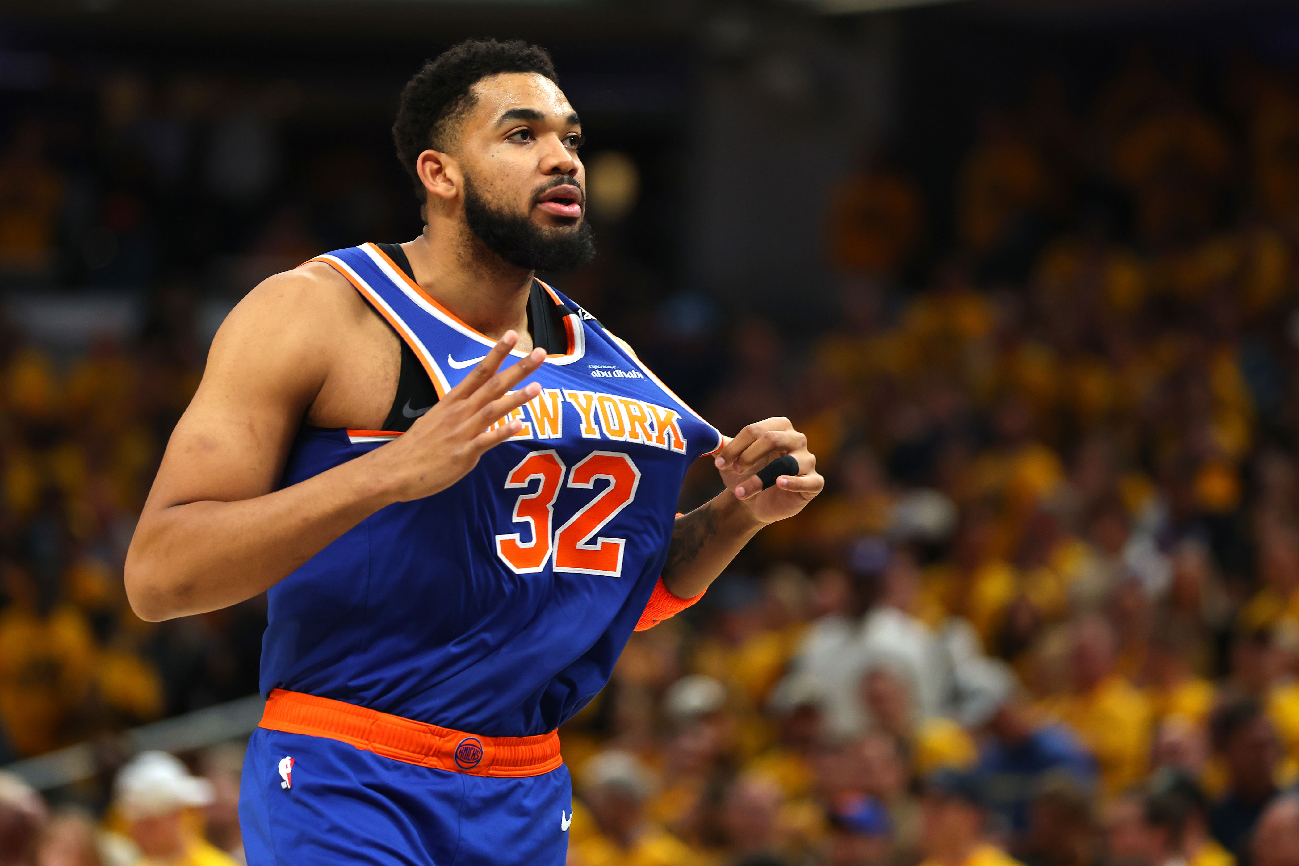 Knicks’ Karl-Anthony Towns Looks Back on First Meeting with Mike Brown