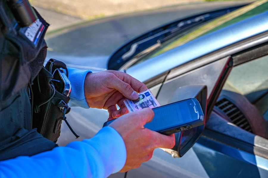 Kentucky driver’s license fraud scheme targeted migrants: Ex-clerk