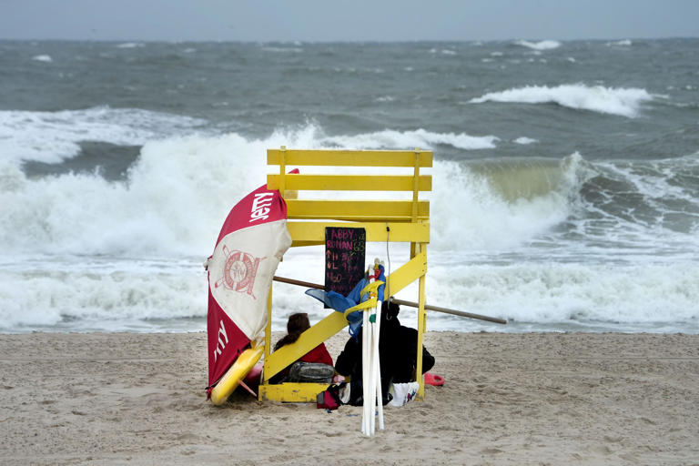 NJ surfers urge caution as Hurricane Erin brings 17-foot waves to ...