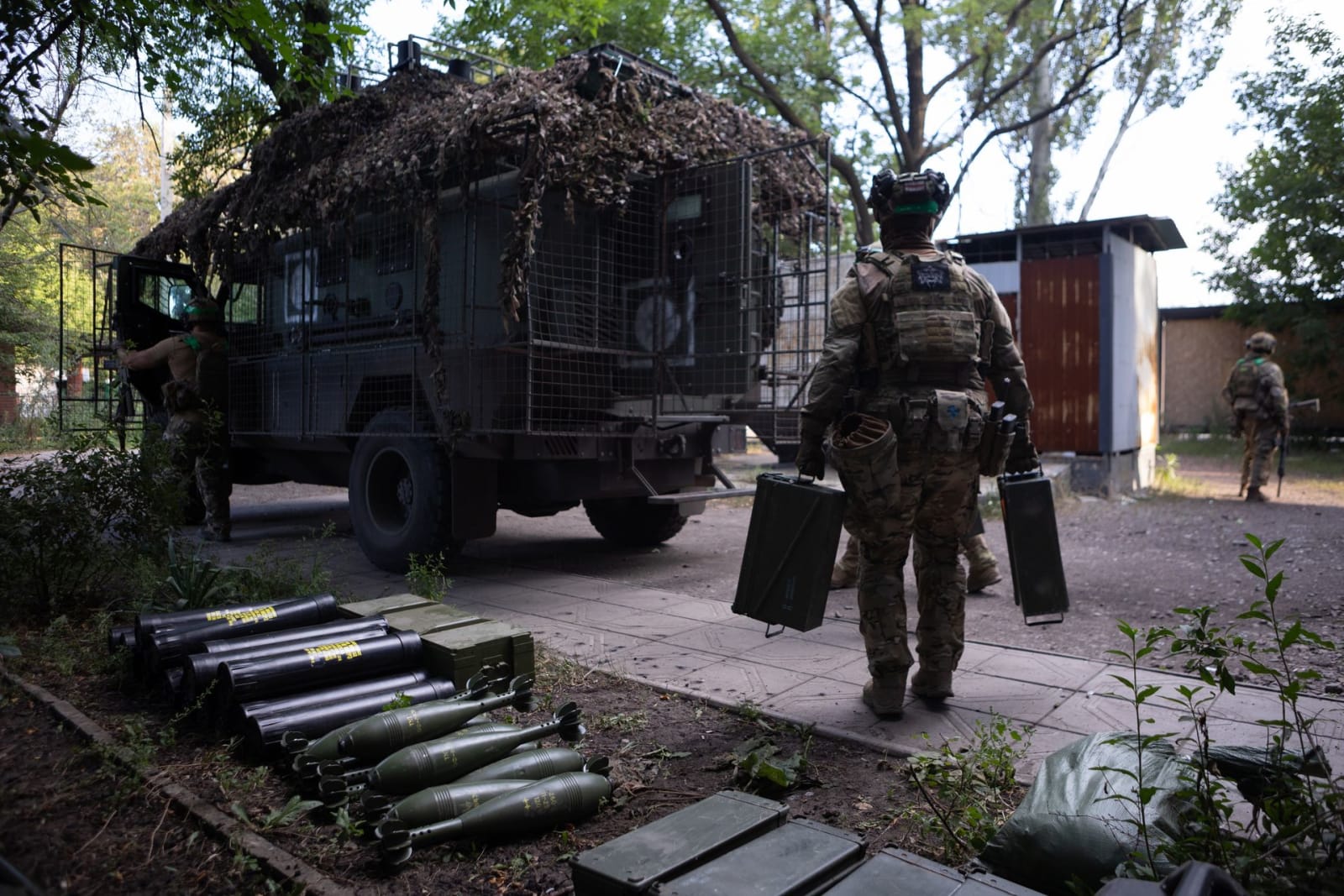 Ukraine proposes $100 billion US weapons deal backed by European allies ...