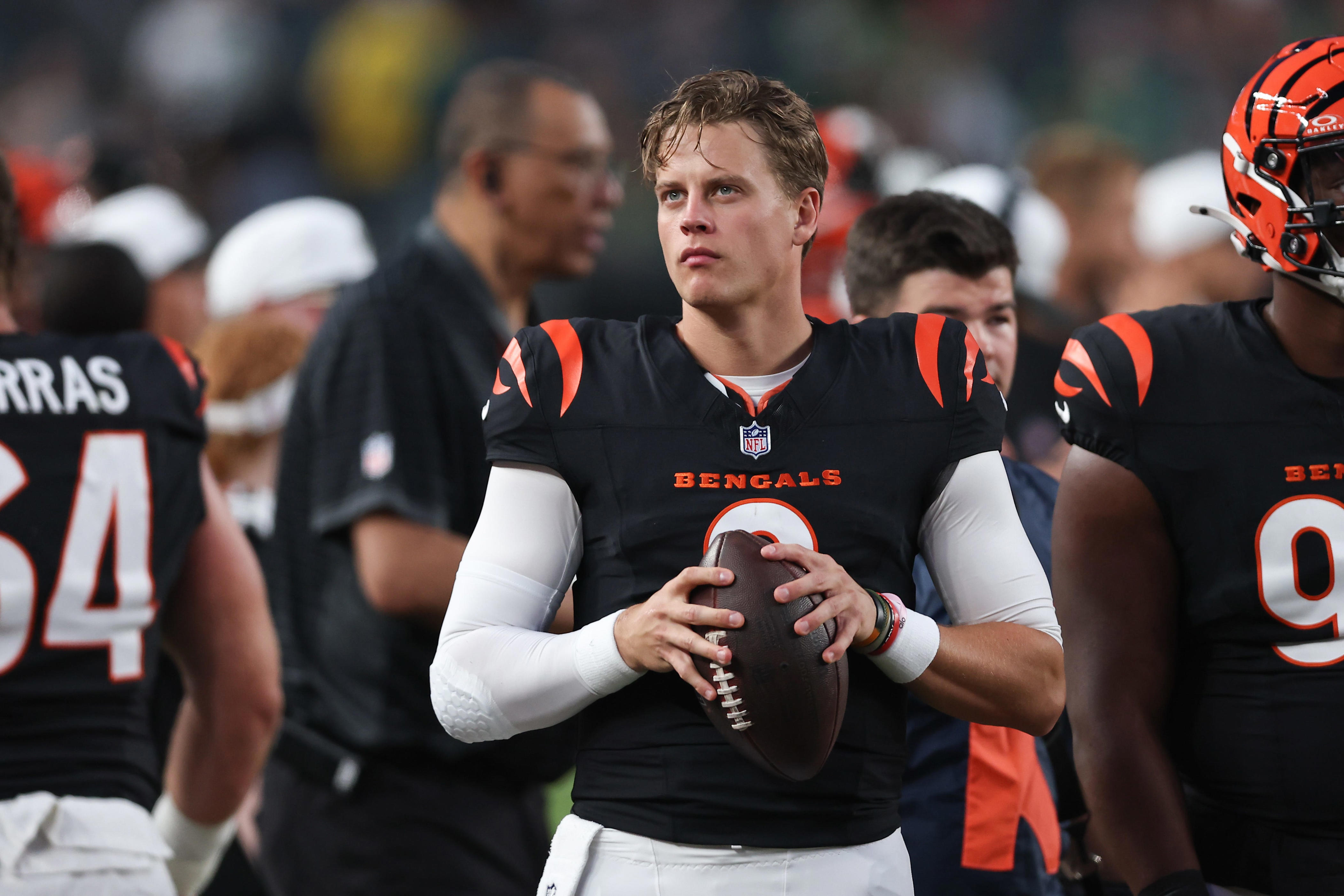 NFL predictions love Joe Burrow, all-in Bengals