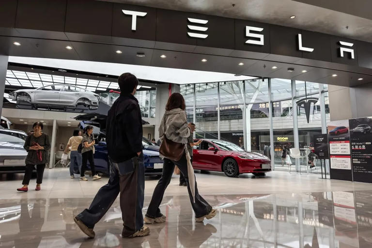 Tesla Just Launched New Model Y L In China — Here’s Everything You Need ...