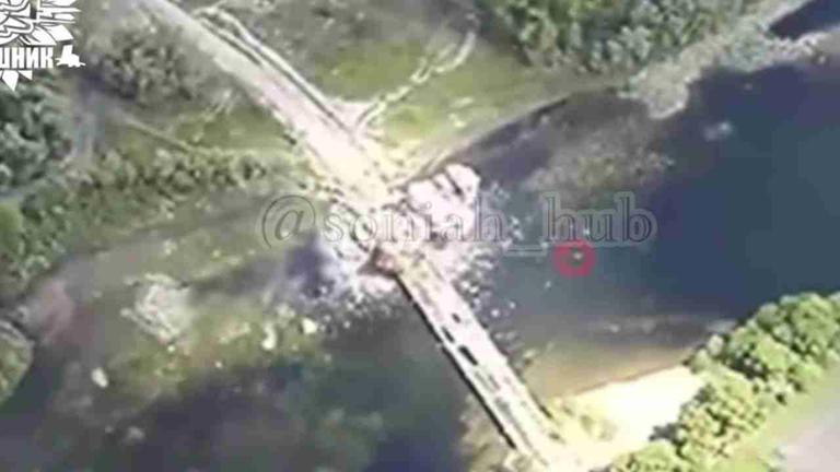 Ukrainian Air Force destroys Russian bridges and crossings in Kursk