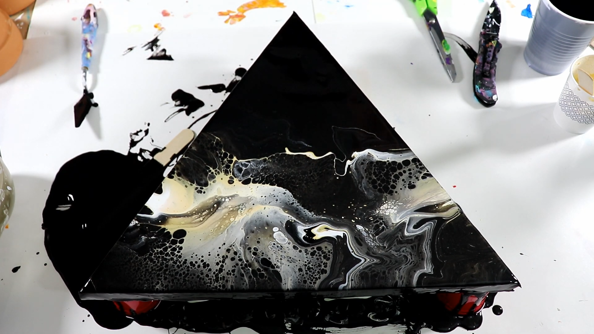 Black Dutch Pour Acrylic Pouring Technique