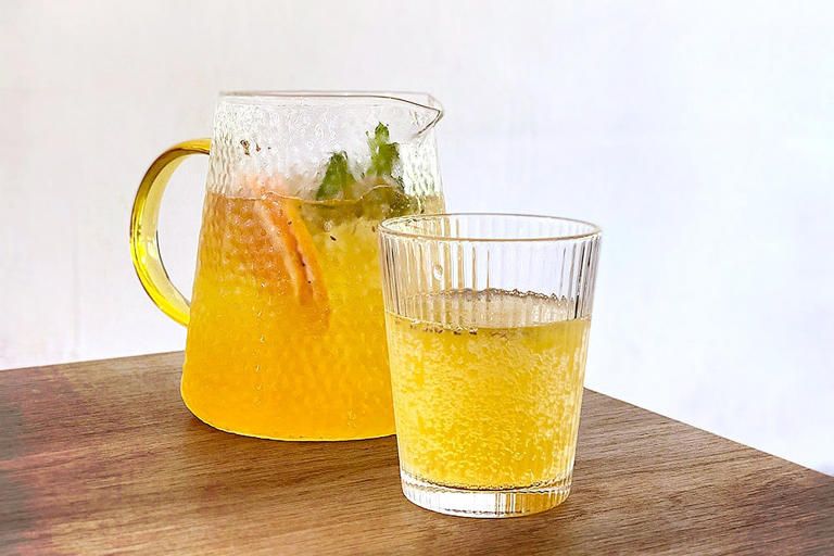 Bacon, bratwursts and burger buns: Magpie by Burgertory in Taman OUG is ...