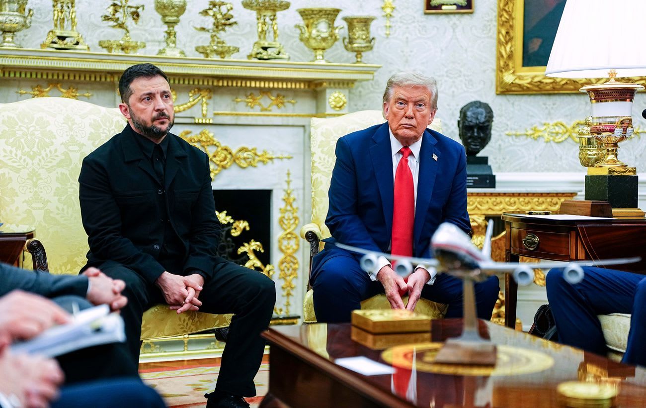 Large Ukraine map displayed in White House before closed talks – BBC