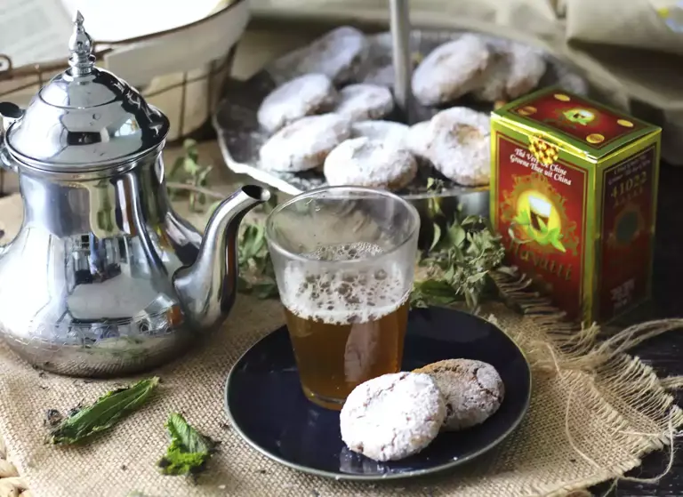 How to prepare authentic moroccan peppermint tea