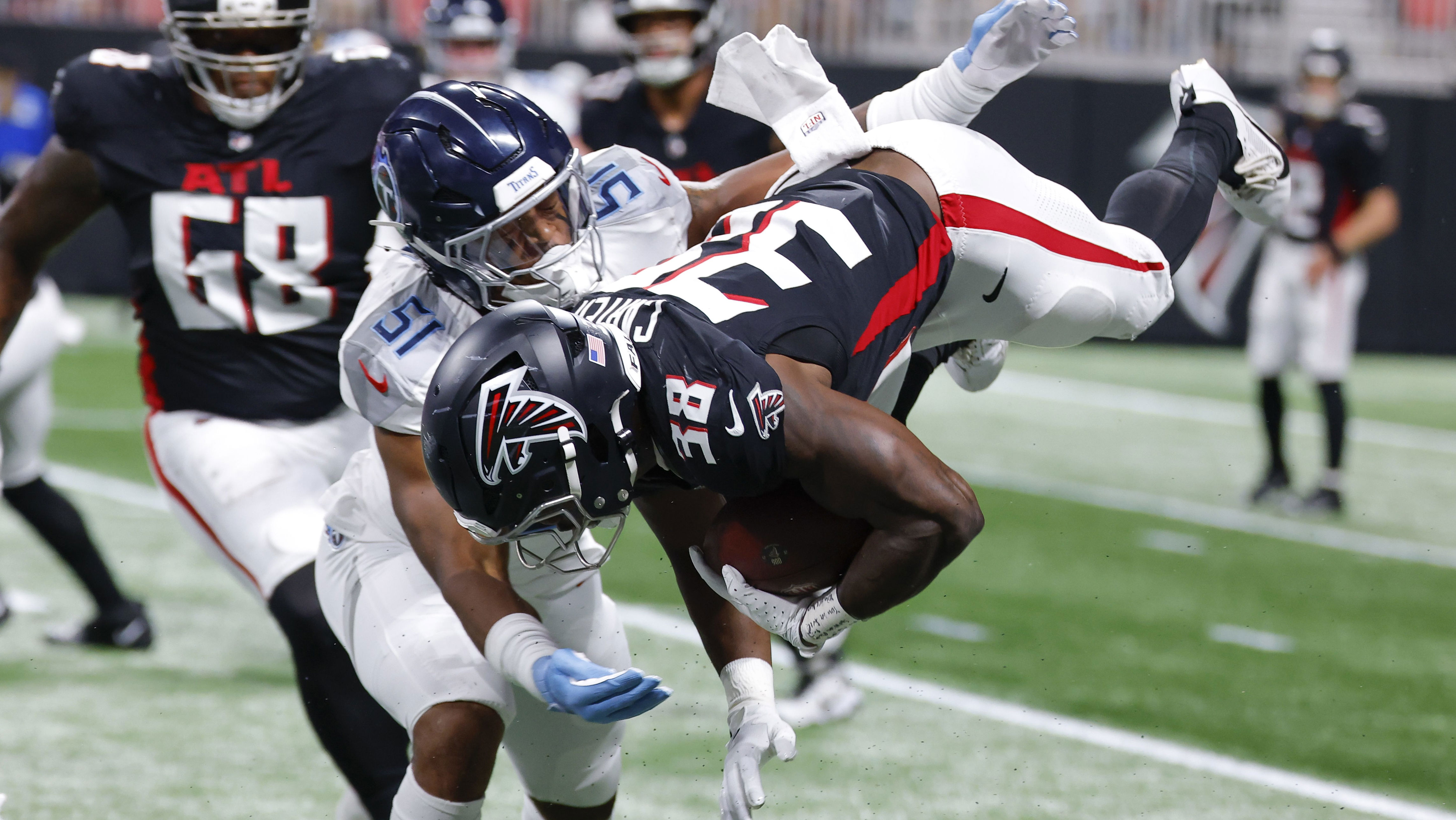 Falcons’ Raheem Morris Sends Strong Message on Nathan Carter After ...