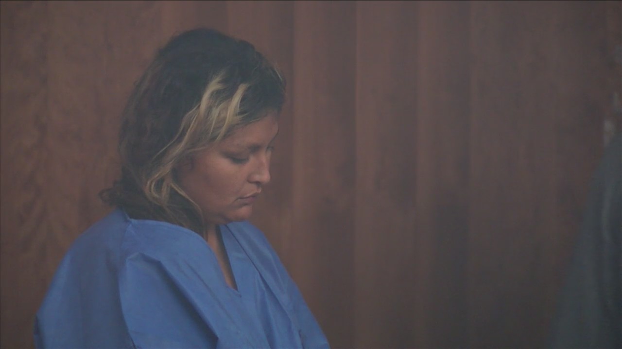 Support for Lerdo assault: Viewers cheer beating of accused stepmother